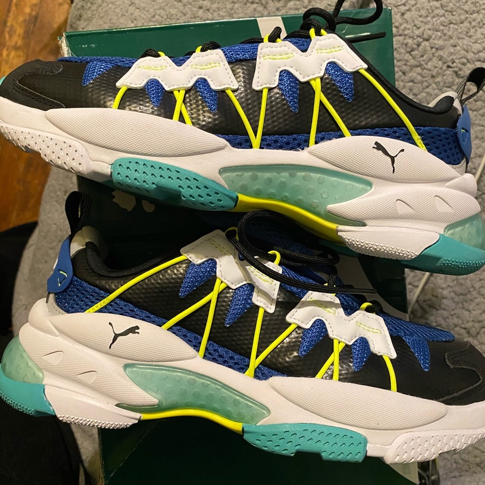 Brand New Puma Cell Sneaker! Never Worn - Gem